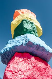 How to Visit Seven Magic Mountains: Colorful Rocks Near Vegas - Come ...