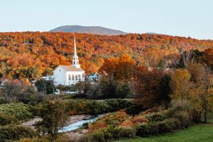 Experiencing Fall in Stowe, Vermont | 10 Festive Things to do in Stowe ...